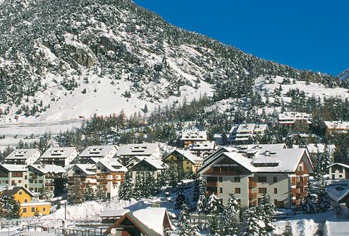 Claviere - village